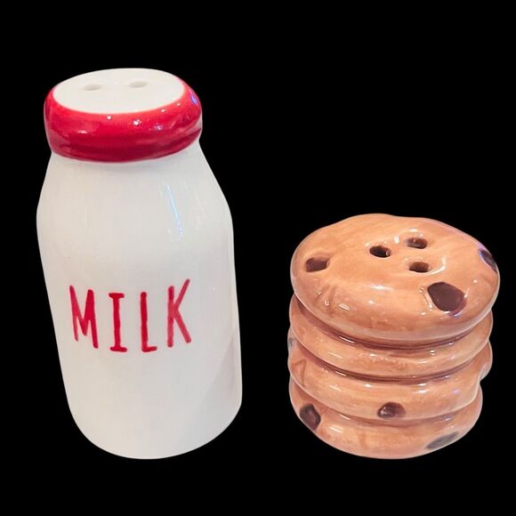 Cracker Barrel | Dining | Cracker Barrel Milk And Cookies Salt And ...